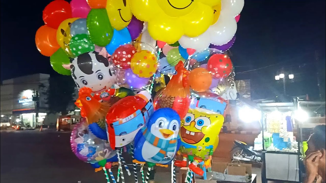 Balonku Ada Lima 💞 Balon Karakter Hello Kitty dan Balon Karakter Upin ...