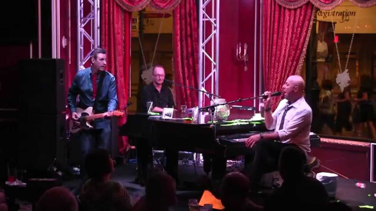 Billy Kraus and Tom Denk w/ Joe Cronauer - "Blister In the Sun ...