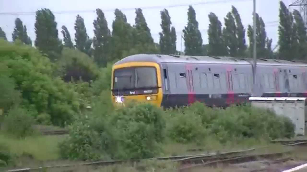 First Great Western Class 166 no 166201 - YouTube