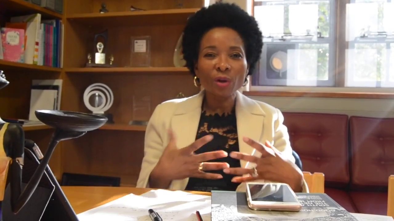Who is Professor Mamokgethi Phakeng| UCT's Vice Chancellor - YouTube