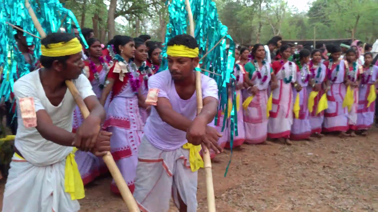 Boro Pata Dul Dul Sari se Nase | Santali Pata Dance | Boro, Purulia ...