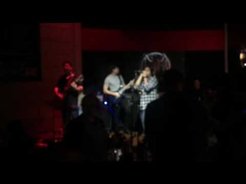 Lager Louts - Shut up and dance clip
