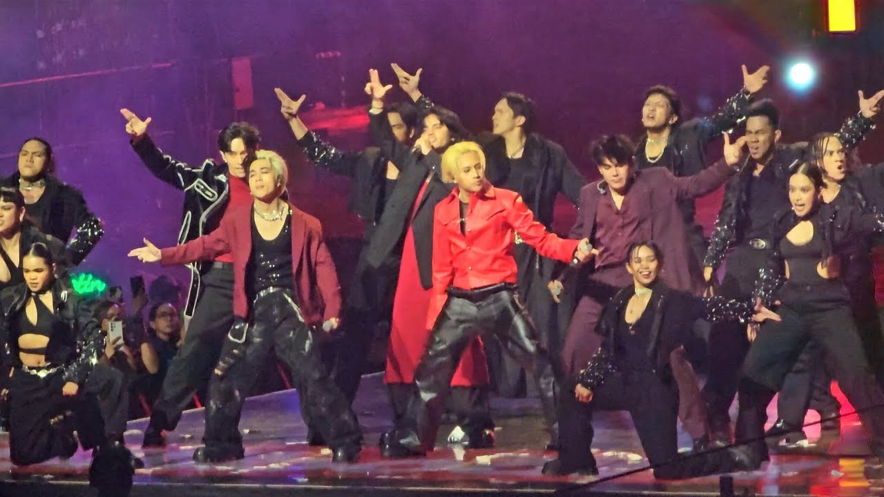 SB19 - "Mana" + "Crimzone" (full performance) @ Billboard PH Mainstage concert - YouTube