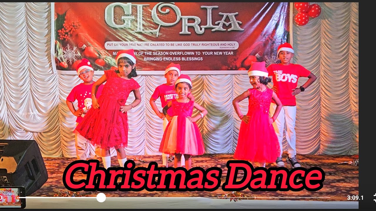 Christmas Fusion Dance by Kids | Hazu's First Stage performance - YouTube