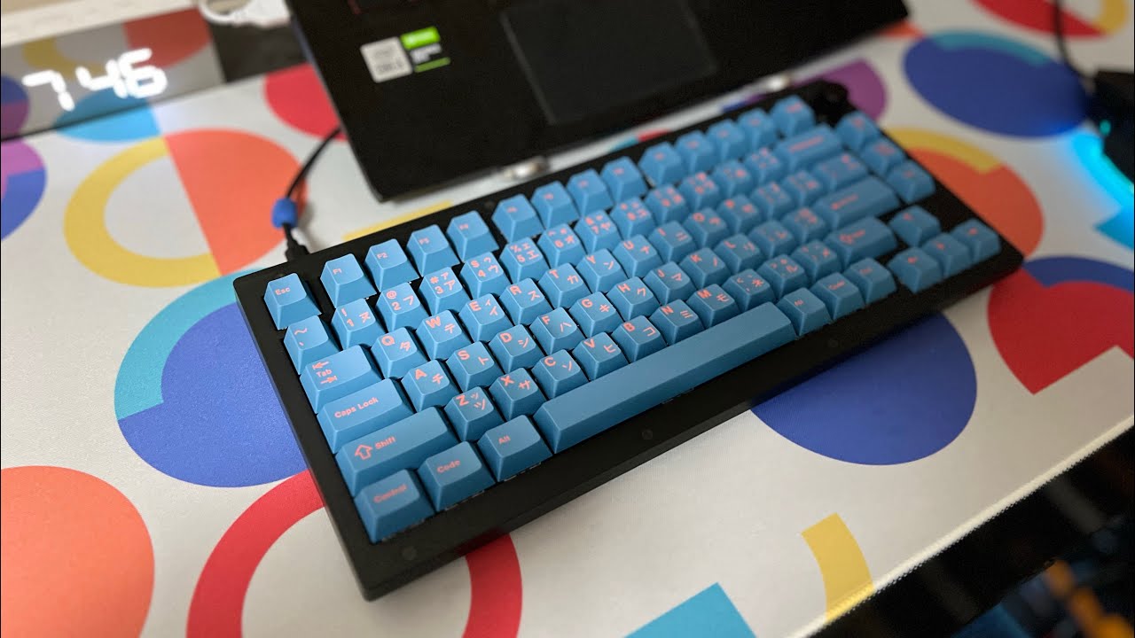 Keychron v1 sound test with K pro browns - YouTube