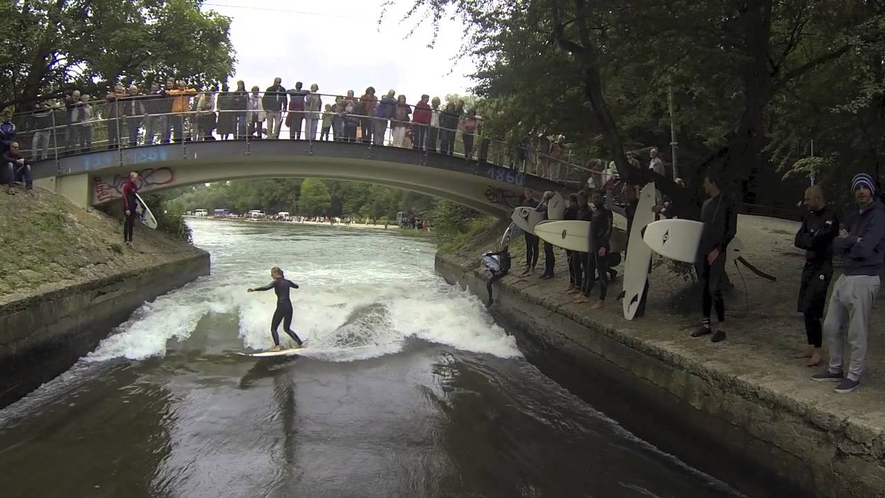 Munich Isar Surfing - YouTube