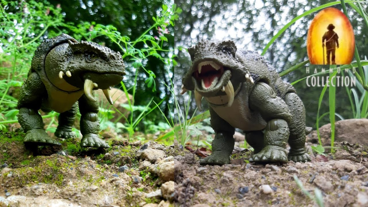MATTLE JURASSIC PARK Hammond Collection Scutosaurus Figure Review - YouTube