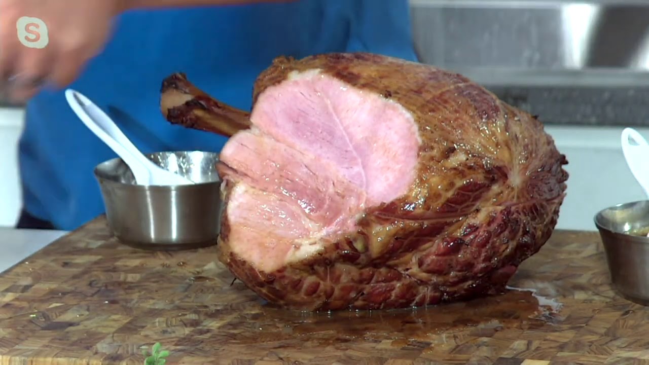 Smithfield 16-19-lb Steamship Ham Roast w/ Glaze Packs on QVC - YouTube