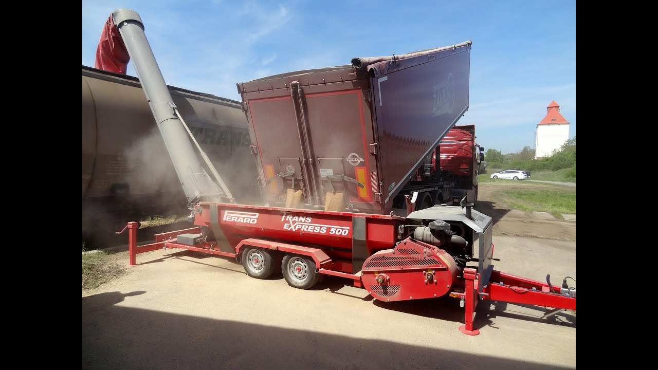 PERARD Trans-eXpress v České republice! 30 t pšenice/5 minut? - YouTube