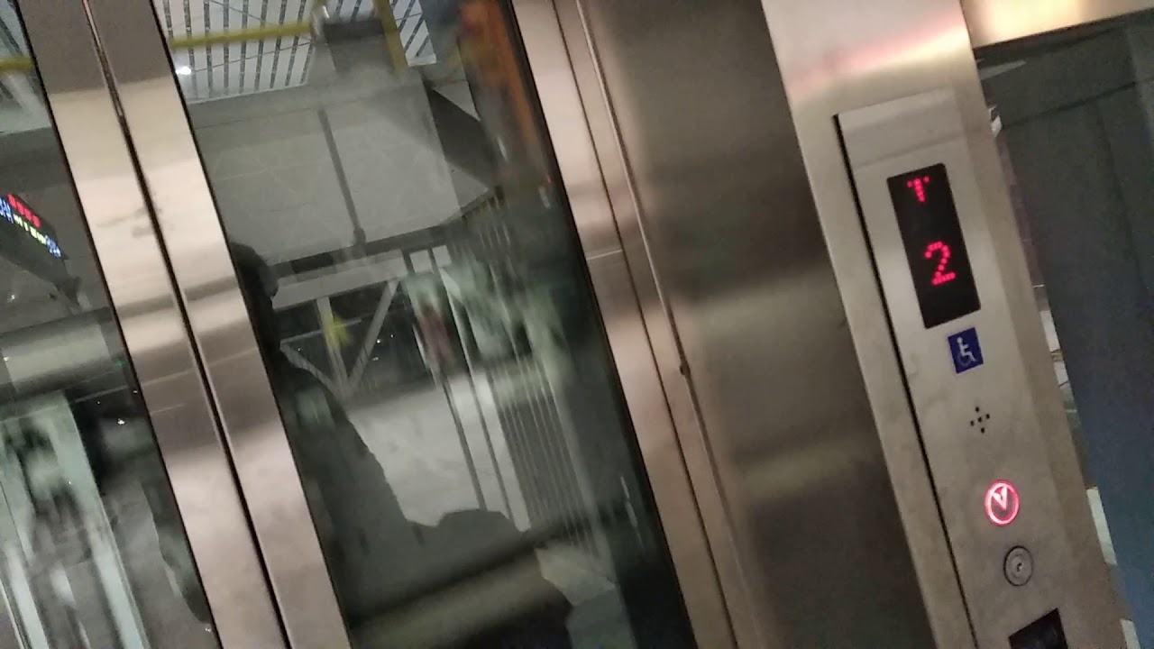 Talking Sjec scenic elevator at Yinchuan Railway Station Yinchuan ...