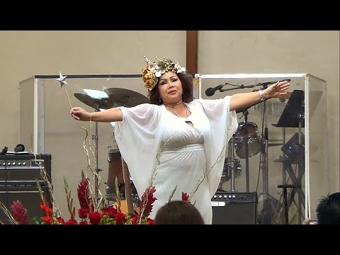 Christmas 2015 Songs by Ms. Seng Botum (In Khmer) - YouTube