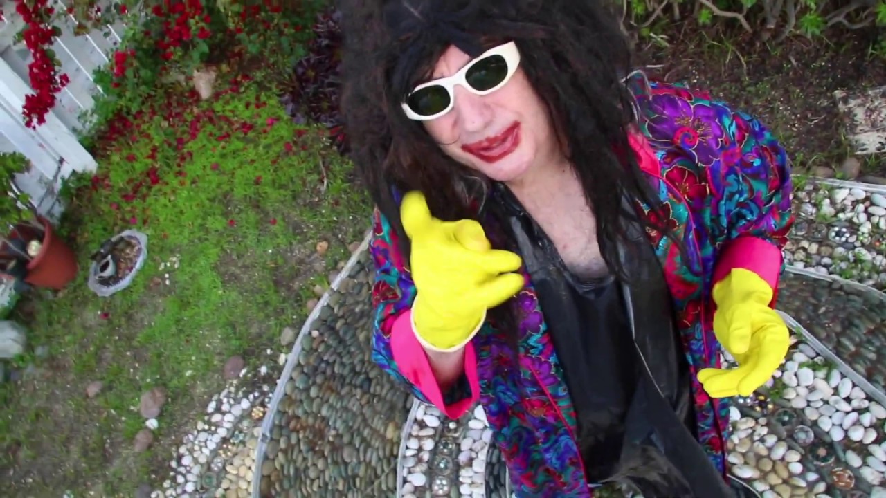 Gary Wilson "Gary Lives In The Twilight Zone" (Official Music Video ...