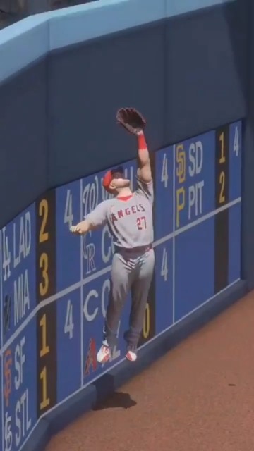 Dropped fly ball by Trout #mlb #mlbtheshow #baseball #mlbtheshow24 # ...