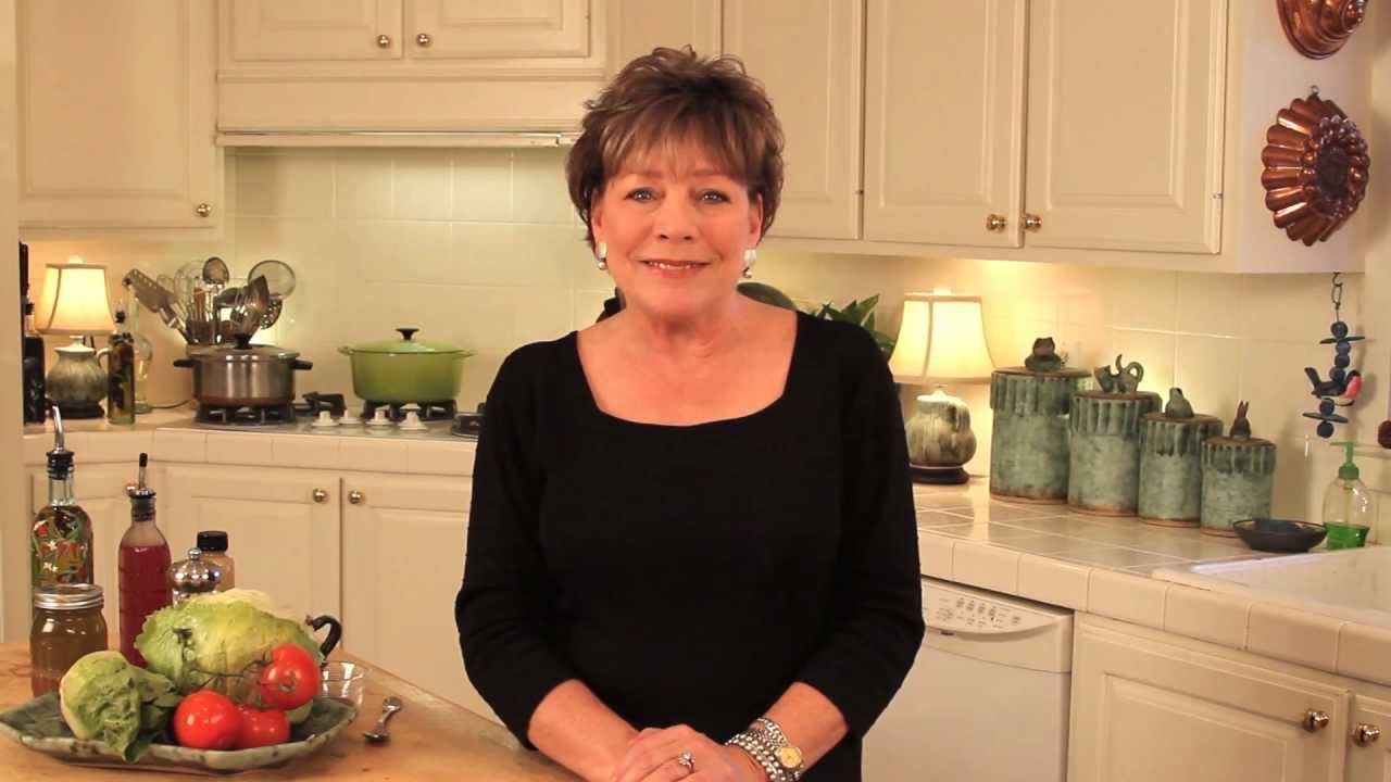 The Cooking Lady Daily 002 - YouTube