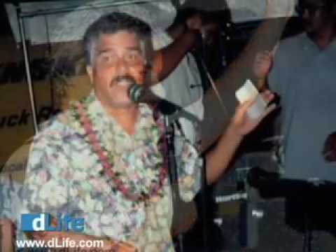 Comedian Bo Irvine - YouTube