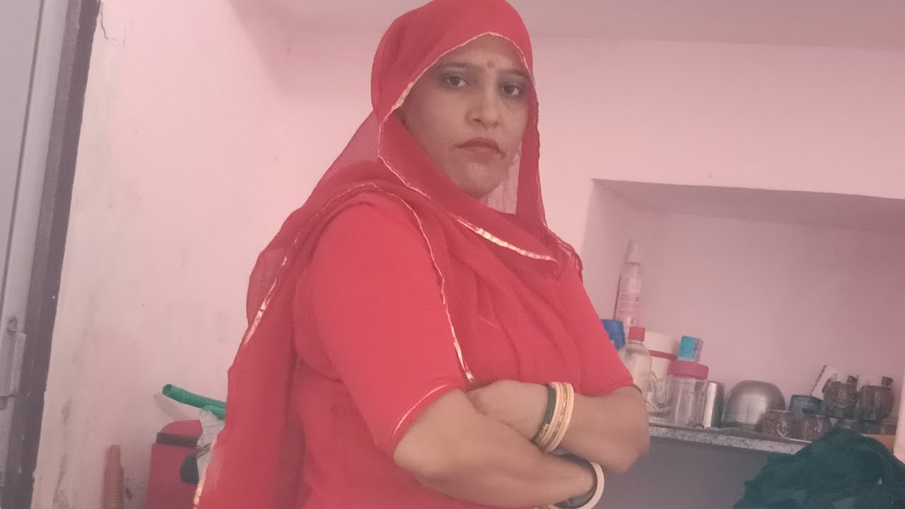 SUMAN KANWAR Rajputh लाइव है! - YouTube