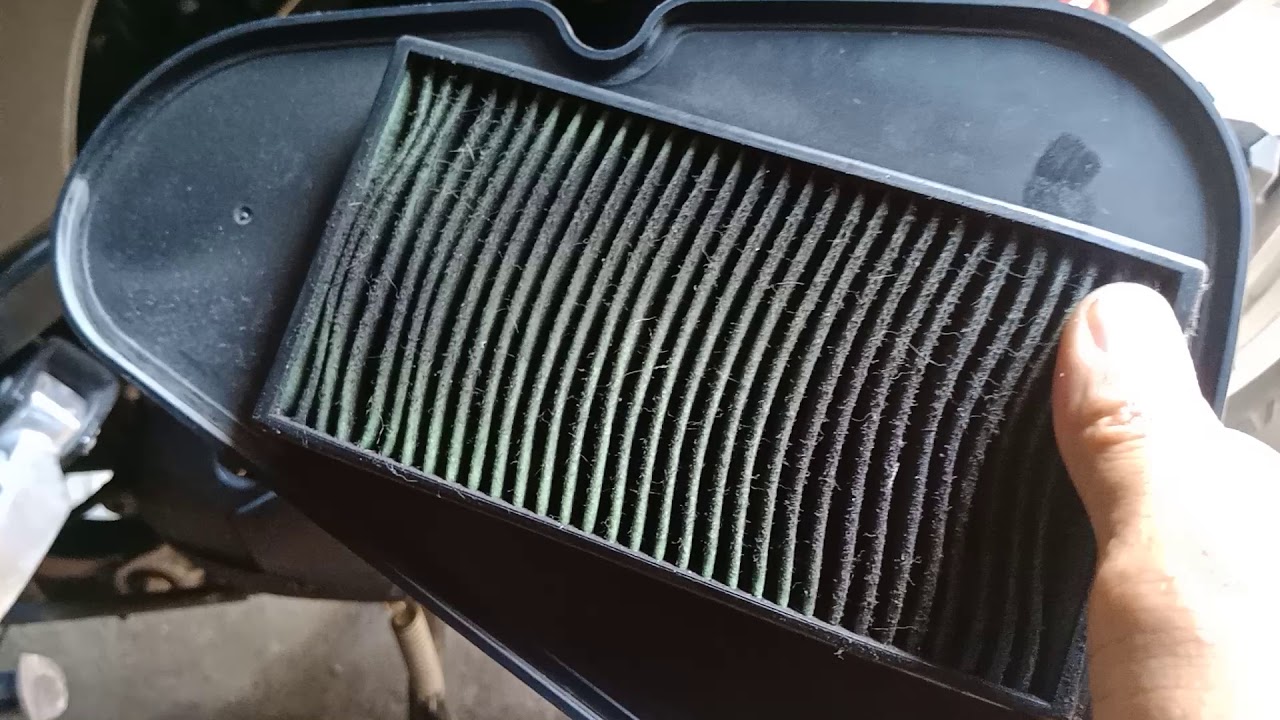 Cara membersihkan filter udara mesin matic scoopy - YouTube