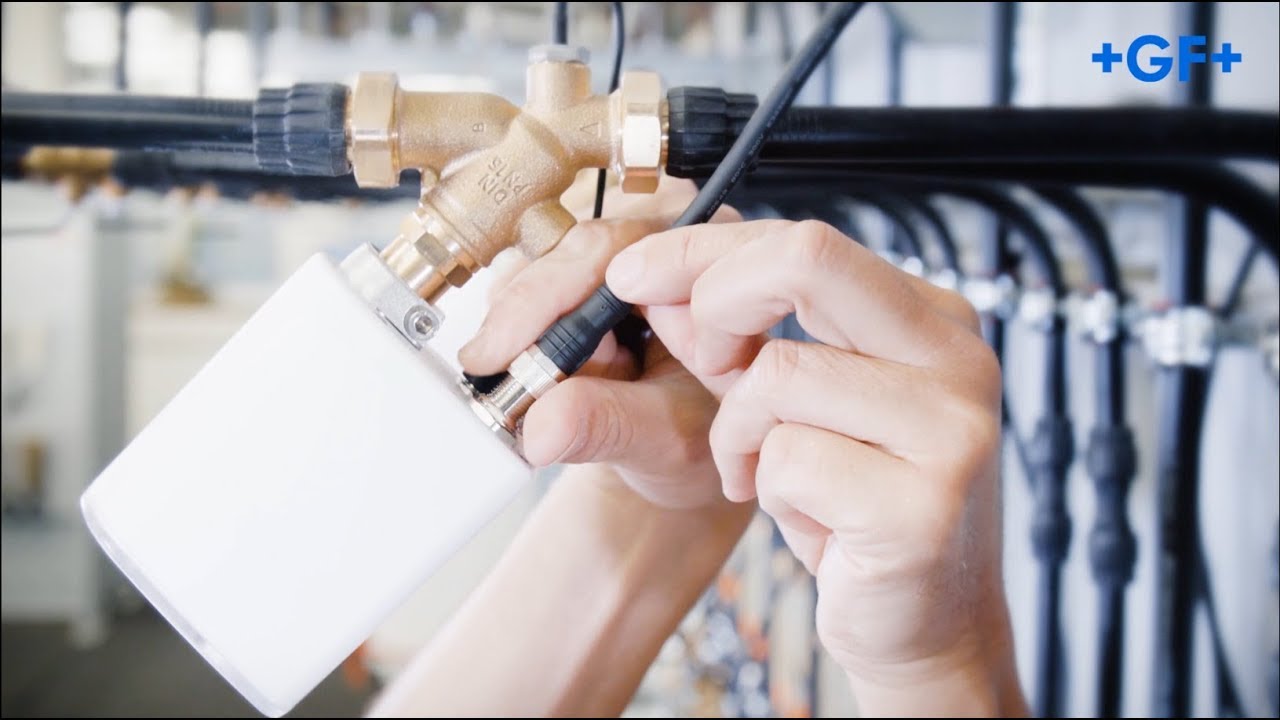 Montage: Hycleen Automation System von Georg Fischer - YouTube