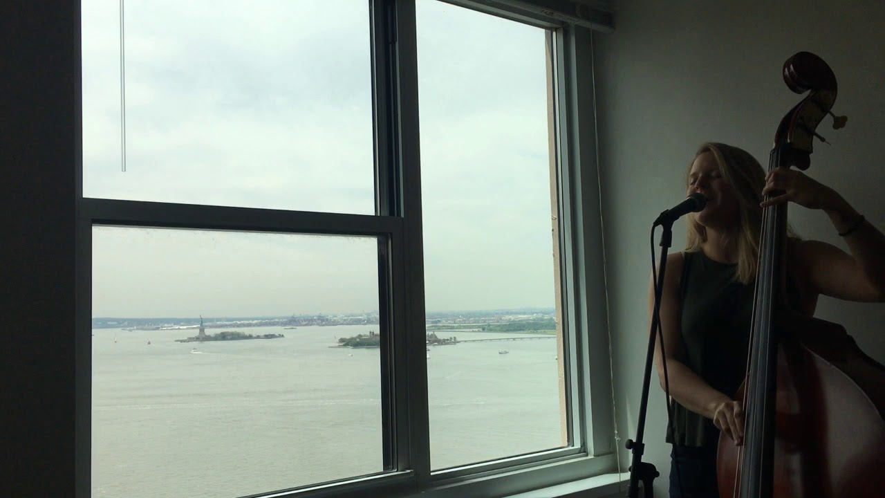You’d Be So Nice To Come Home To -Sarah Tonin - YouTube