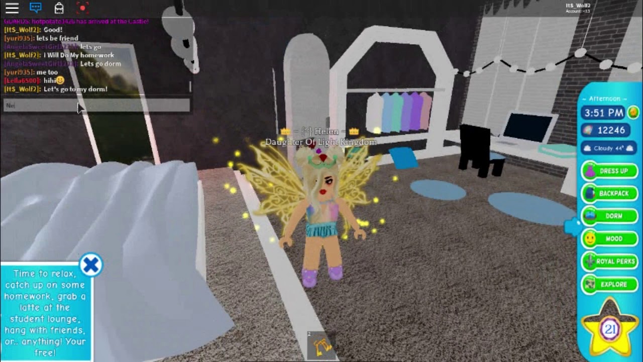 Wolf Play Royale High School In Roblox!! :D - YouTube