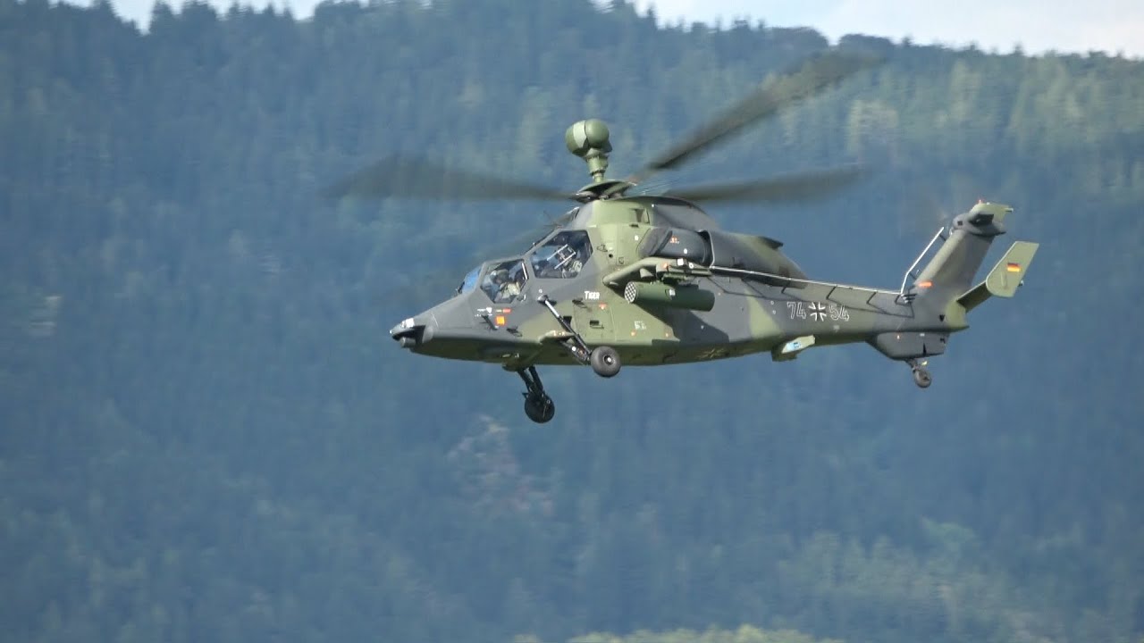 Eurocopter Tiger | Attack helicopter solo display at Airpower 2022 ...