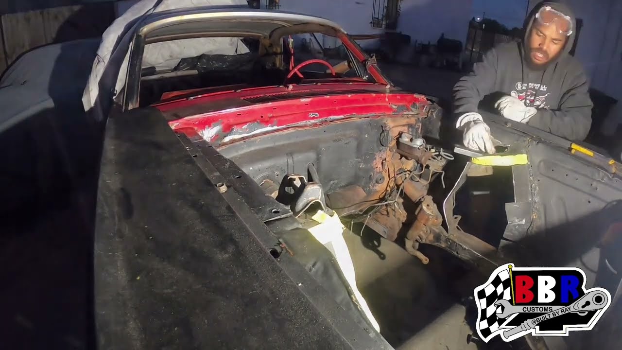 MUSTANG STARTING TO TAKE SHAPE | 1966 COUPE TO FASTBACK PROJECT - YouTube