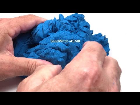 Hand Squishing Multi Sliced Blue Kinetic Sand - YouTube