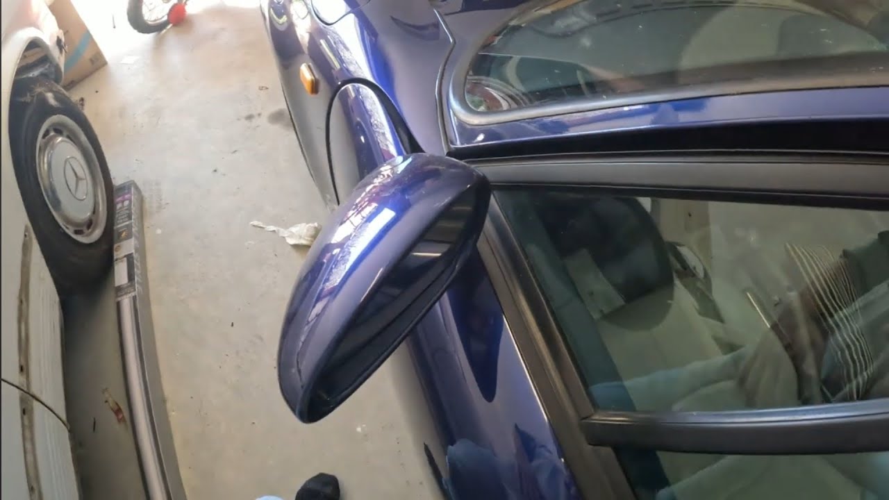 Porsche 993 loose side mirror - YouTube