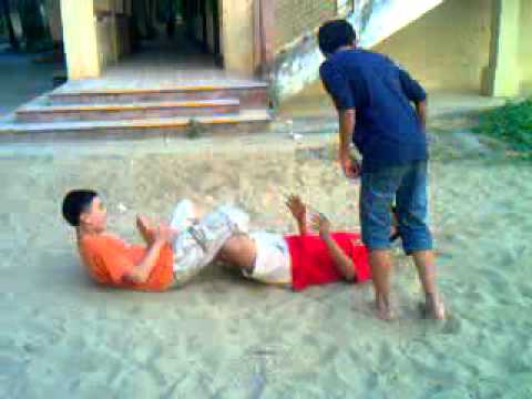 Figure Four Leg Lock - YouTube