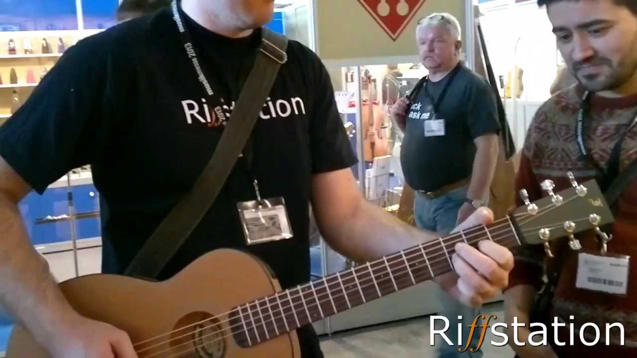 Incredible Folding Guitar - YouTube