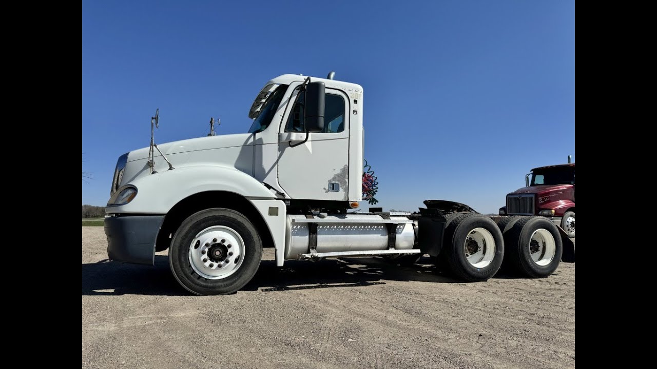 2007 Freightliner Columbia, 1,103,845 miles, Detroit 60 Series Engine ...