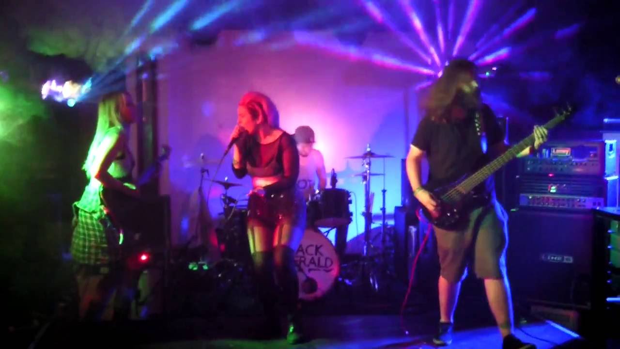 Pretty Little Enemy - 'Myles' - Live @ The Facebar 2016 - YouTube