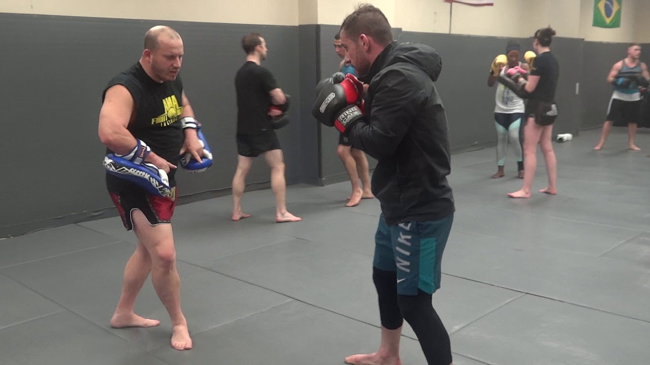 Vilson at AMA Fight Club - YouTube