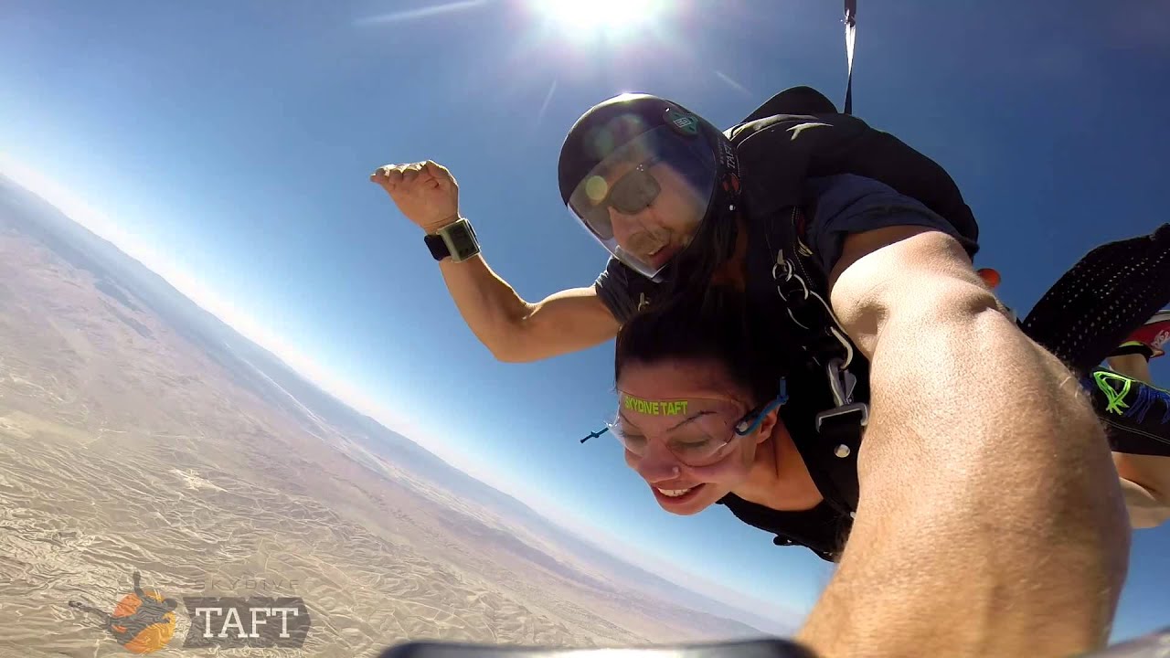 Sandy Marquez Skydive Taft. - YouTube