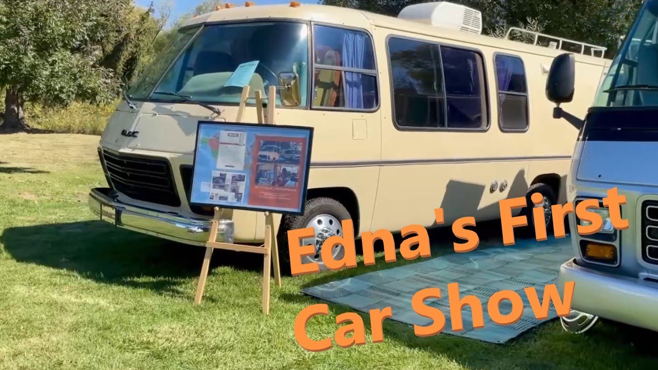 GMC Motorhome Car Show - YouTube