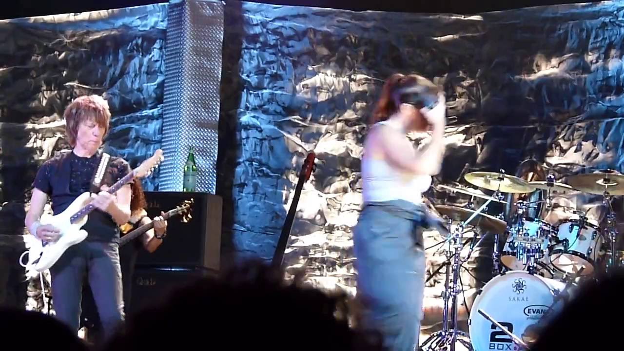 Jeff Beck - Live In The Dark - Atlantic City NJ 7/23/2016 - YouTube