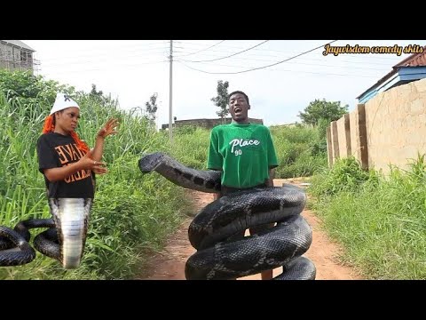 Snake girlfriend #scarystories #comedy - YouTube