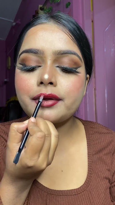 Viral New Lipstick Hack ππ±π±π€― Shorts Makeup Hack Viral Lipstick