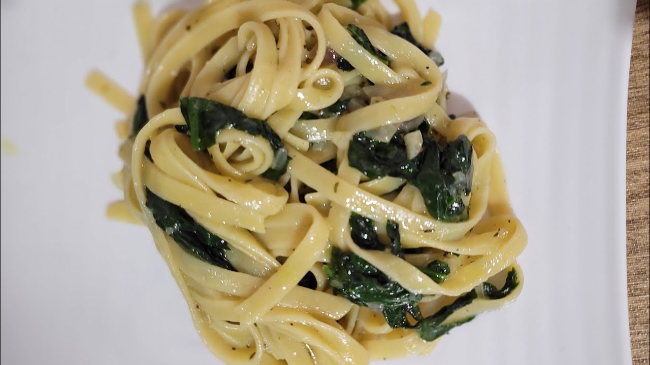 Cómo hacer una sabrosa y nutritiva pasta sin jitomate - YouTube