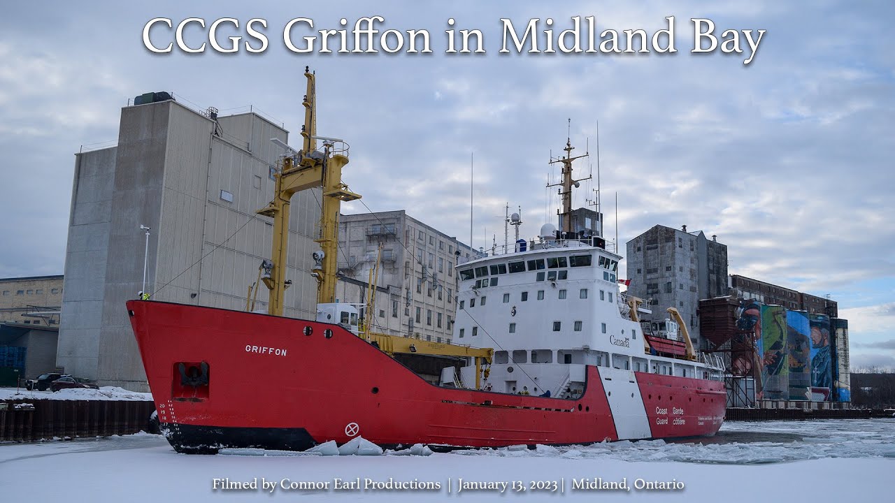 CCGS Griffon breaking ice in Midland Harbour | Jan 13, 2023 - YouTube