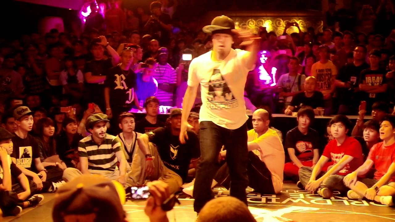 Kei Judge Showcase _ Juste Debout Singapore 2012 - YouTube