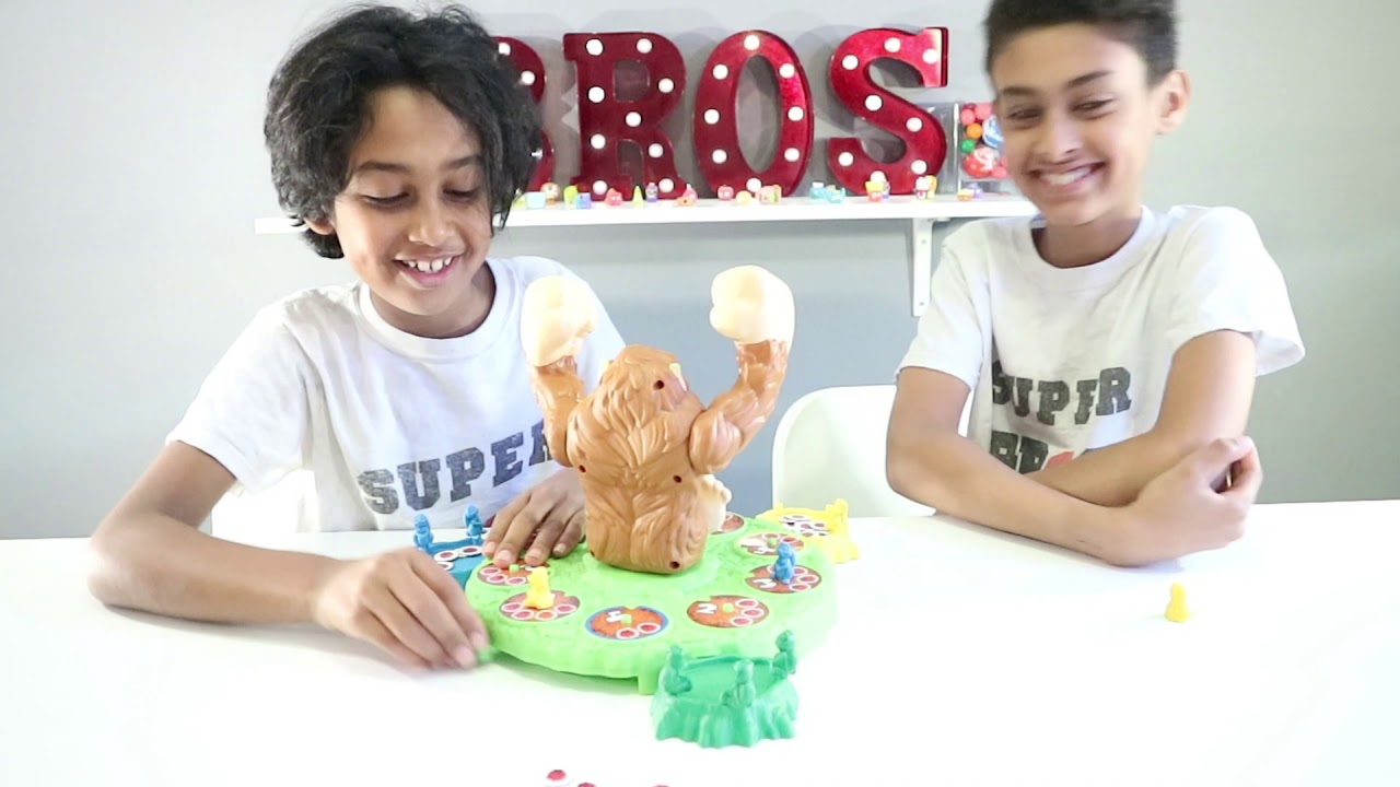 SUPER BROS EMIR AND ADAMS : MASHIN MAX GAME - YouTube