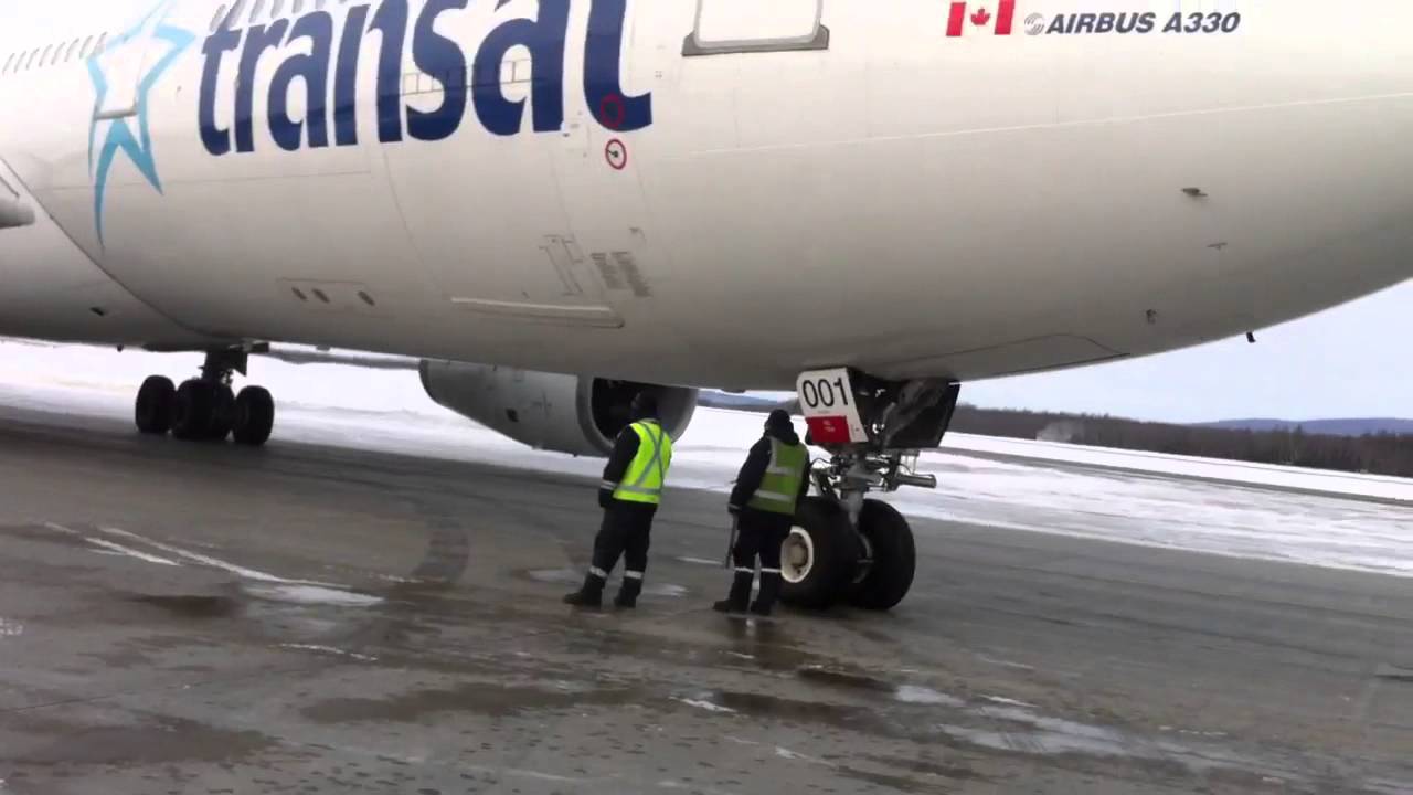 A330 pushback - YouTube