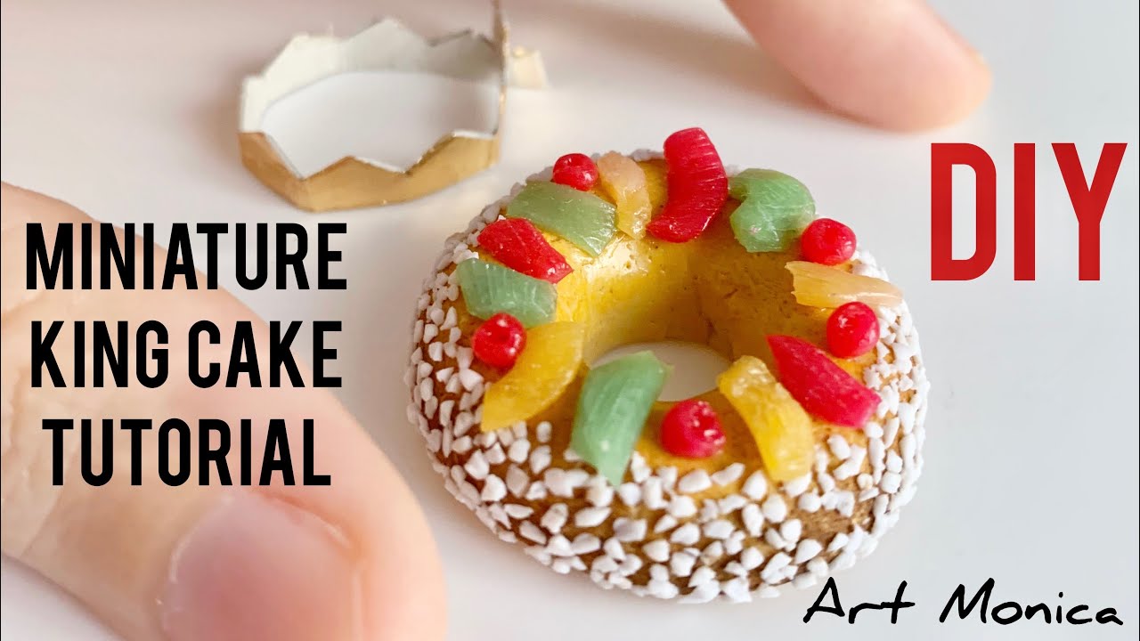 King Cake & Crown Miniature : Polymer Clay DIY - YouTube