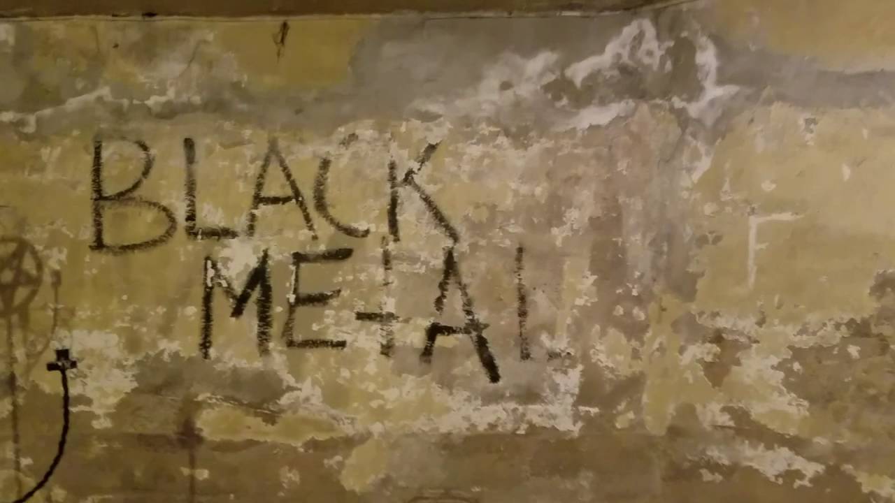 Helvete ( Now Neseblod ) record store August 2016 - YouTube