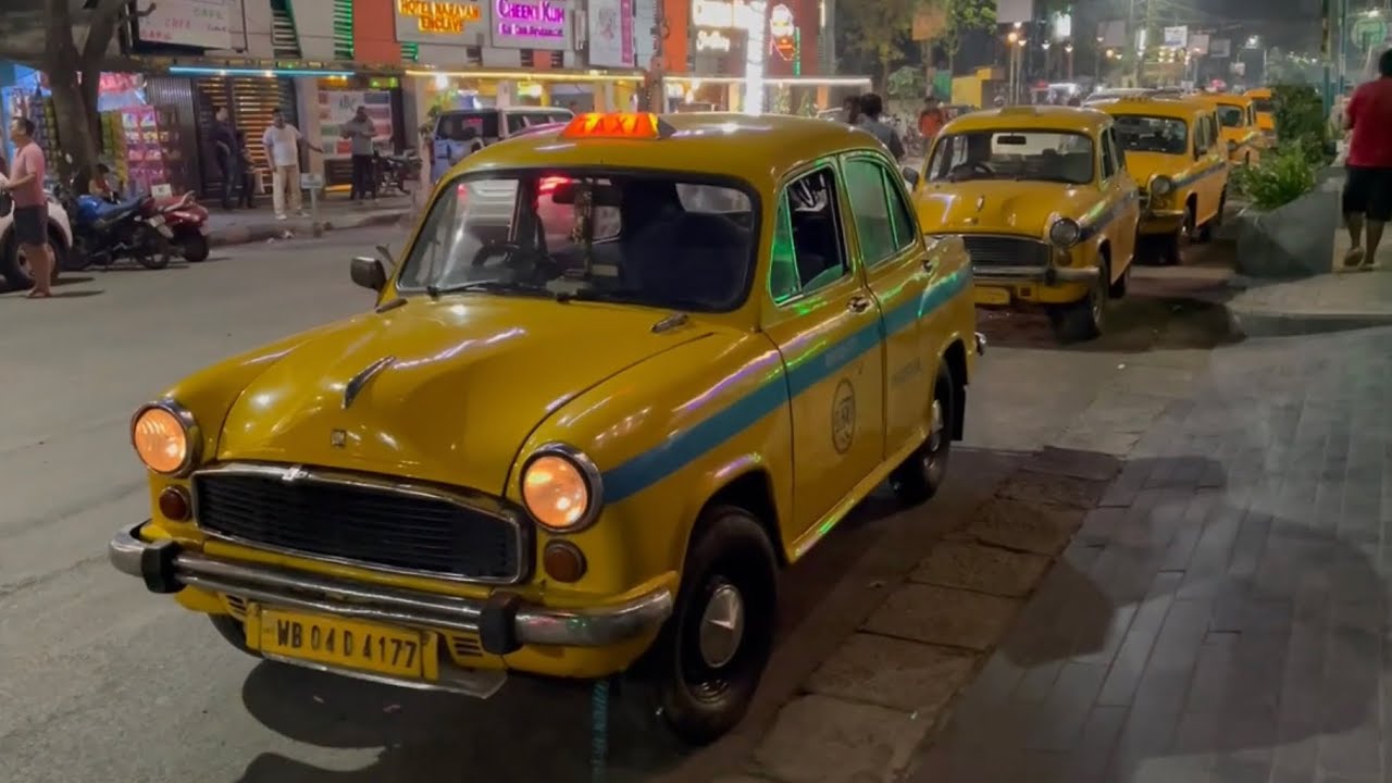 ambassador-car-by-hindustan-motors-iconic-ambassador-taxi-kolkatta