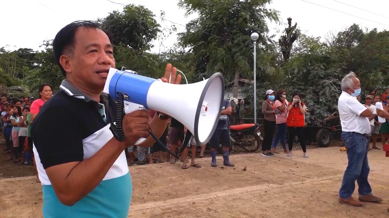 DSWD Region 2 thru Hon. mayor ELPIDIO R. RENDON relief operations - YouTube