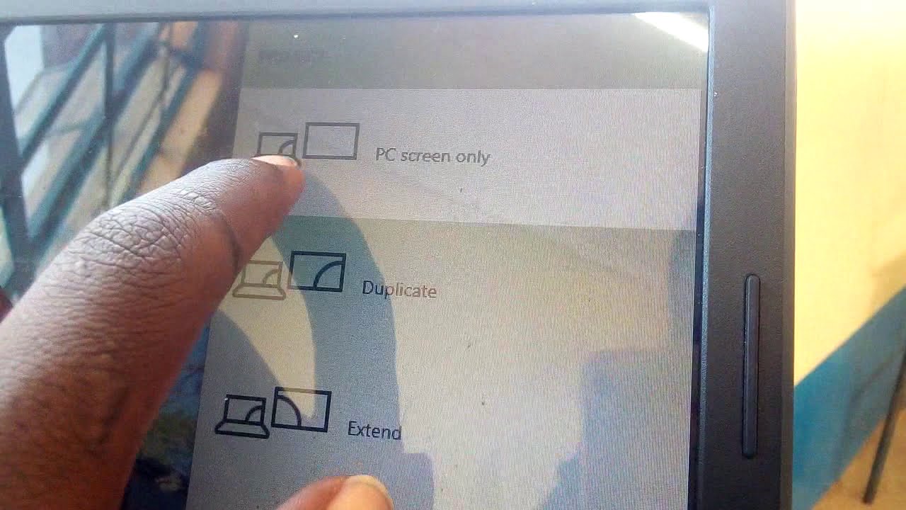 Multi Display Function in Windows 10 - YouTube