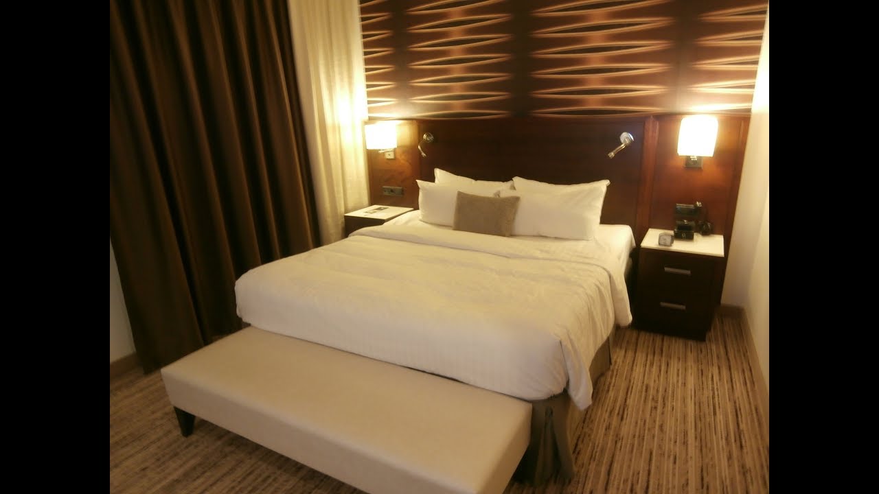 Cologne Marriott Hotel Grand Executive Suite Room Tour Köln - YouTube