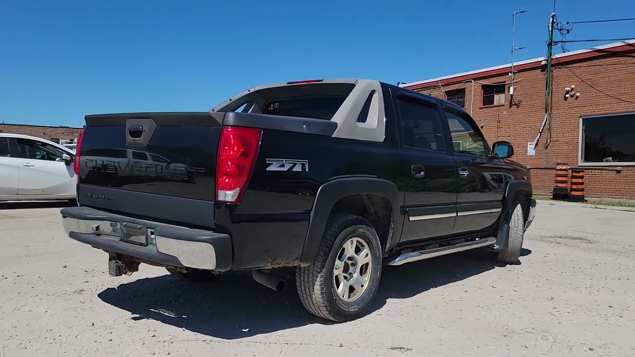 Chevrolet Avalanche - Abrams Towing Service - YouTube